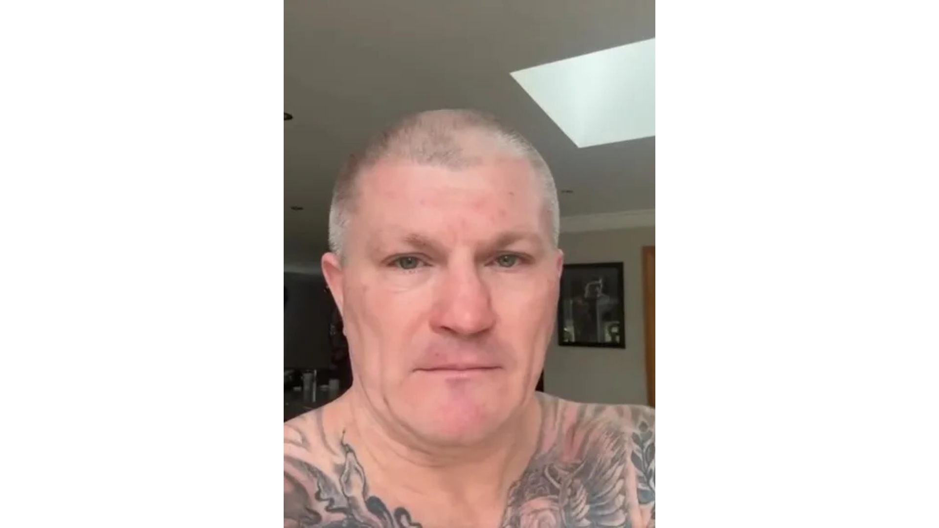 Video shows moment boxing legend Ricky Hatton tells bullied boy to ...