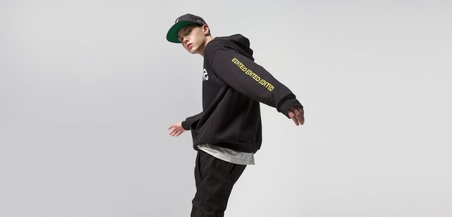 H4X reveals esports clothes, partners with big tournaments - - Gamereactor