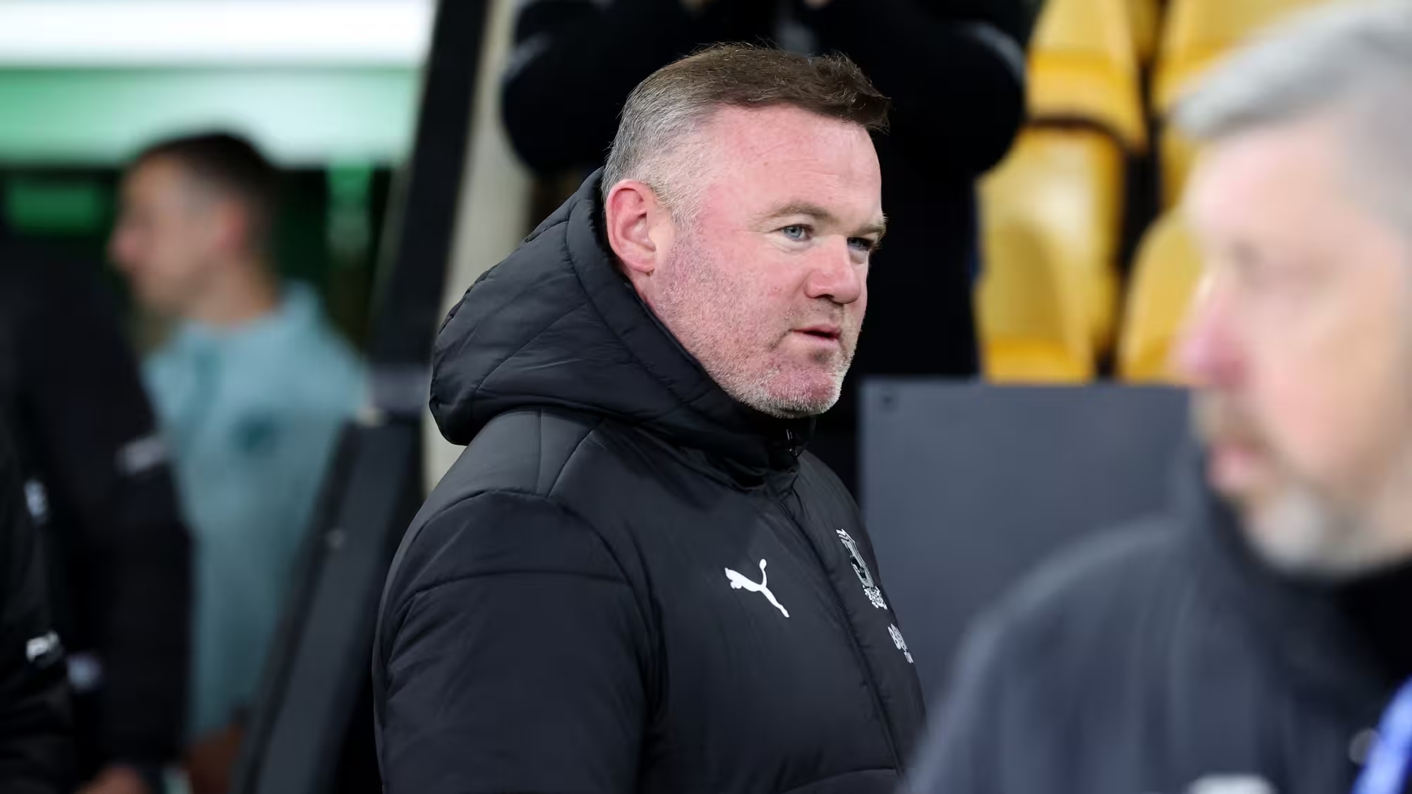 Wayne Rooney gets incredibly mad after his Championship team loses 6-1 ...