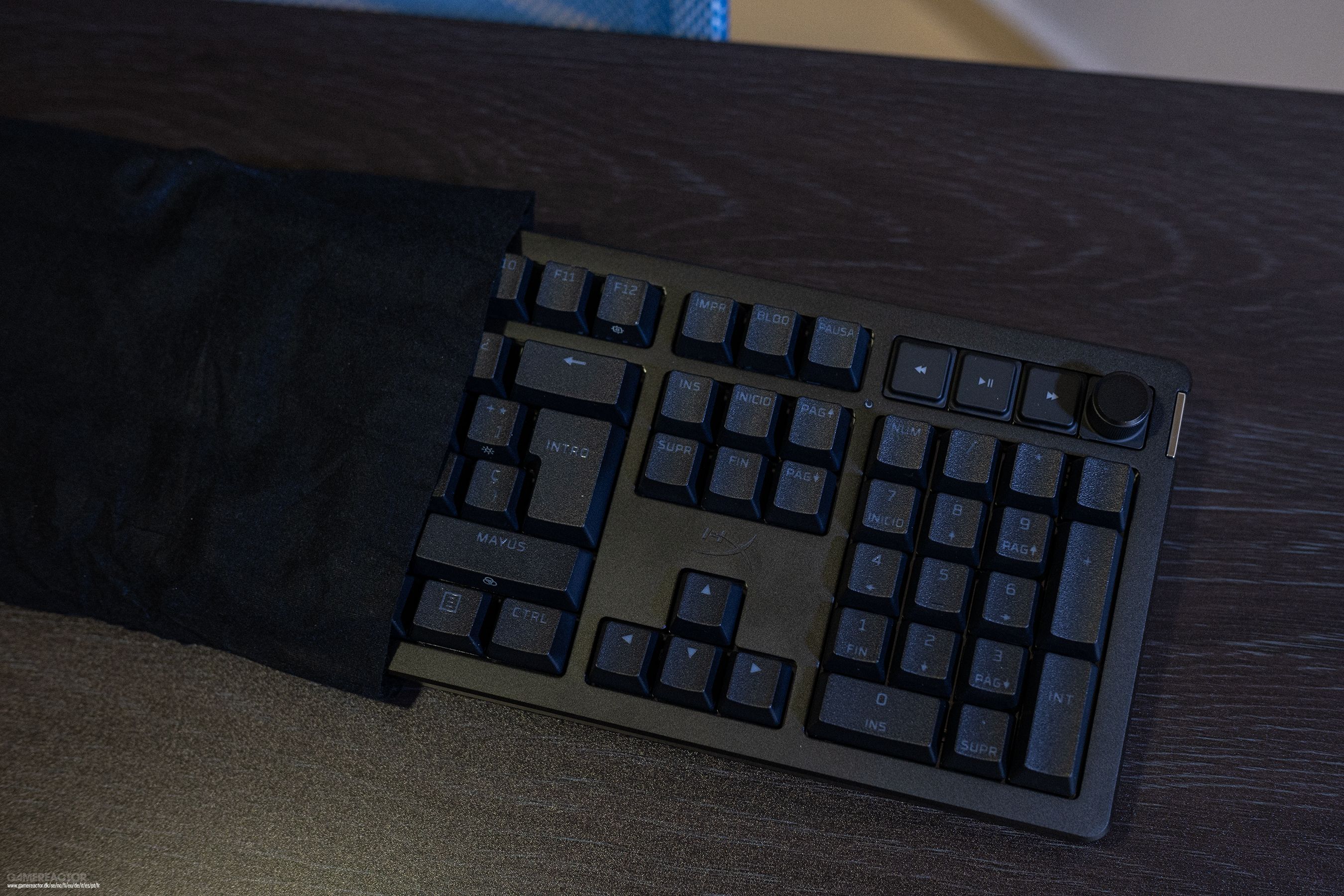 HyperX Alloy Rise Keyboard