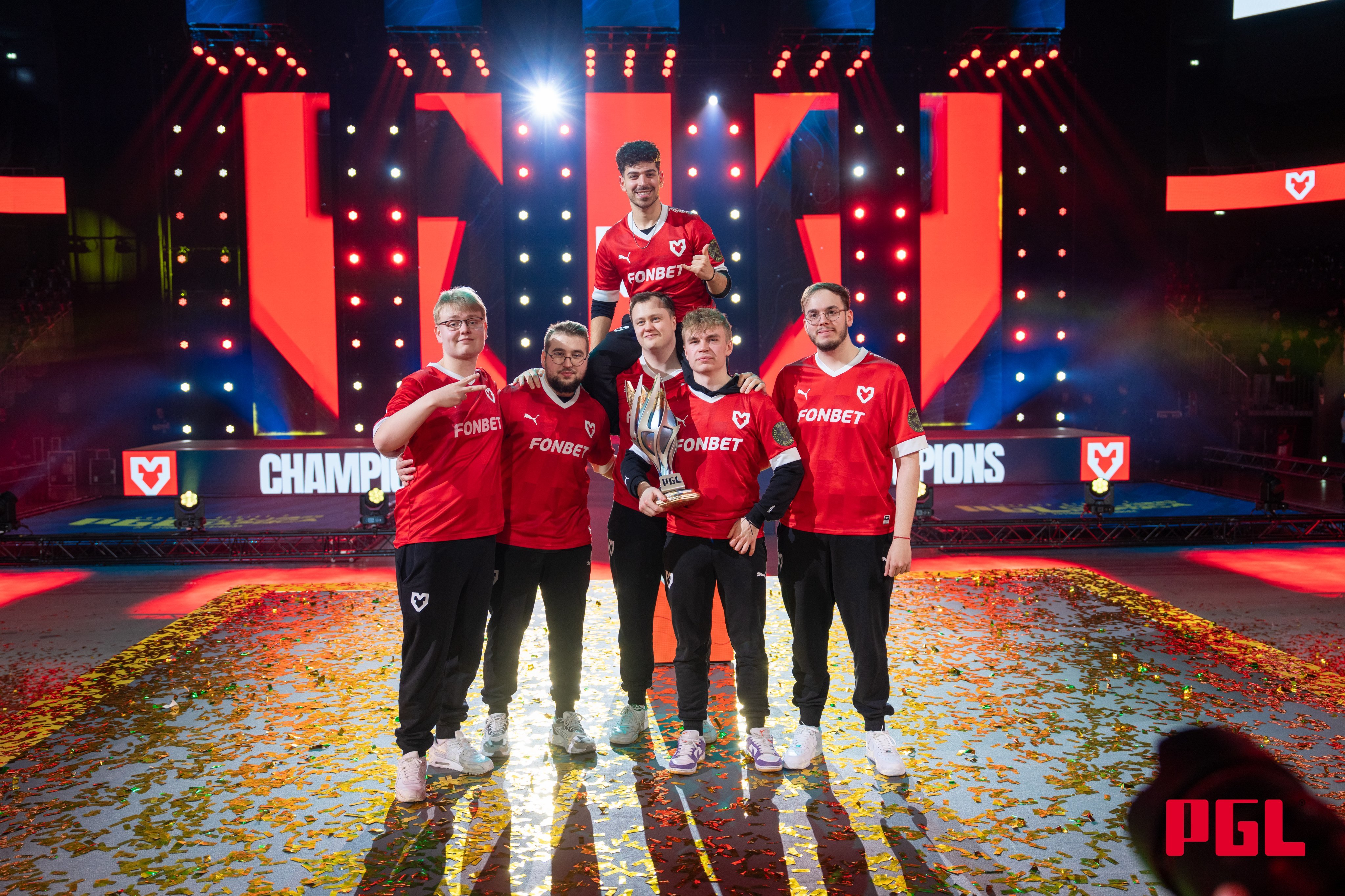 Mouz are the PGL Cluj-Napoca 2025 champions - Counter-Strike 2 - Gamereactor