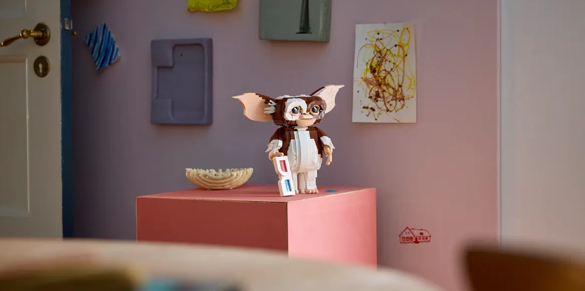 LEGO celebrates Joe Dante's Gremlins with a poseable Gizmo set ...
