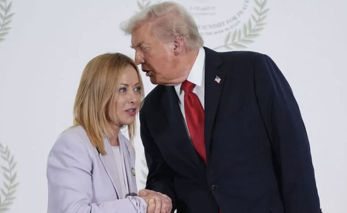 Giorgia Meloni in awkward exchange with Trump after the US president ...