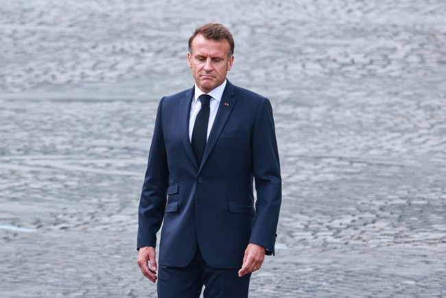 Macron faces challenge in picking new French prime minister - - Gamereactor