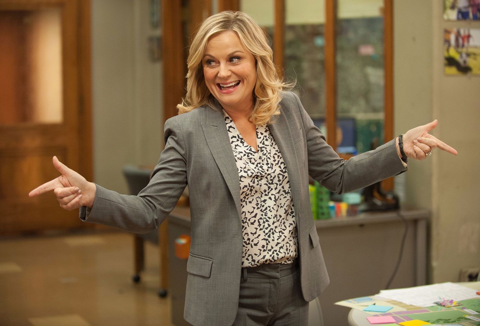 Amy Poehler finally shows off trailer for Parks and Recreation fake ...