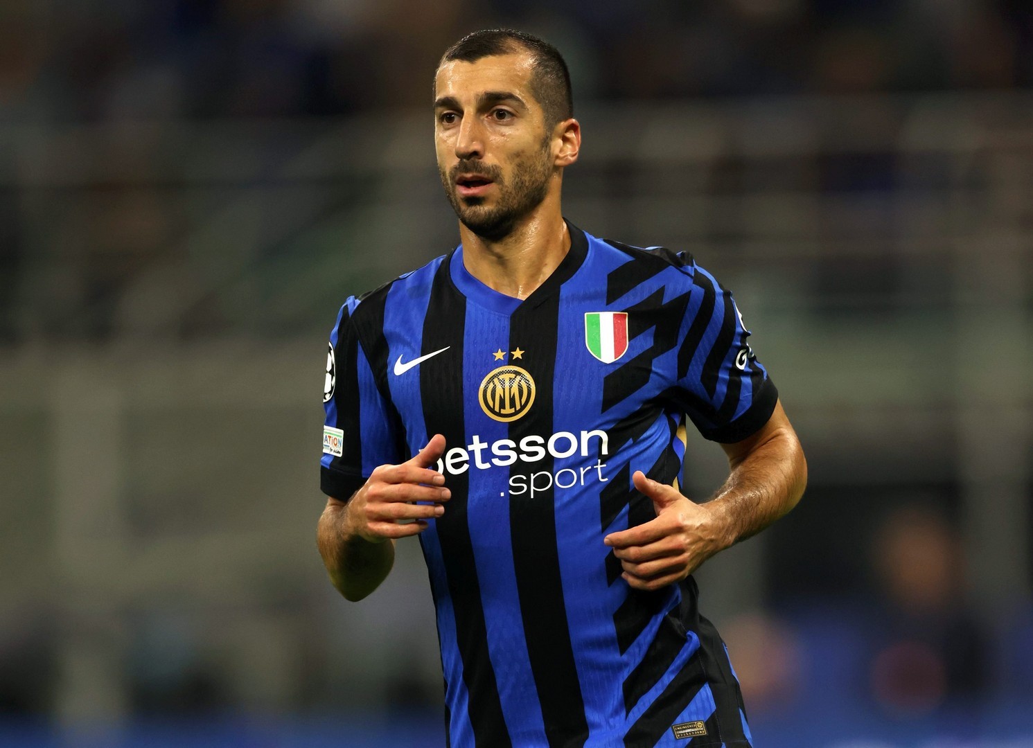 Inter midfielder Mkhitaryan denies that his team "over celebrated ...