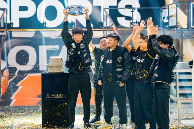 Wolves Esports crowned victors at the Esports World Cup Teamfight ...