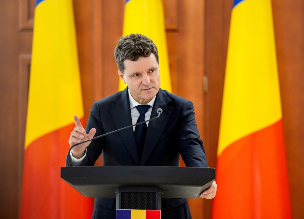 Romania rules out hosting nuclear weapons despite European deterrence ...