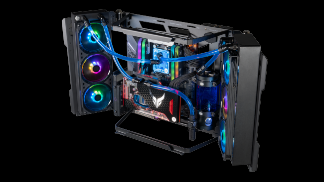 Cooler Master MasterFrame700 - - Gamereactor