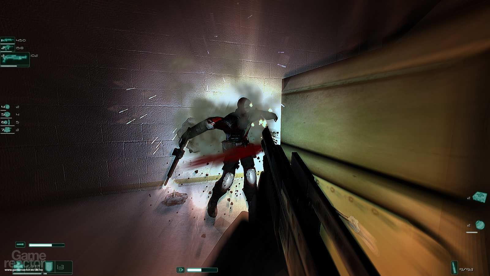 F.E.A.R. Extraction Point - Gamereactor UK