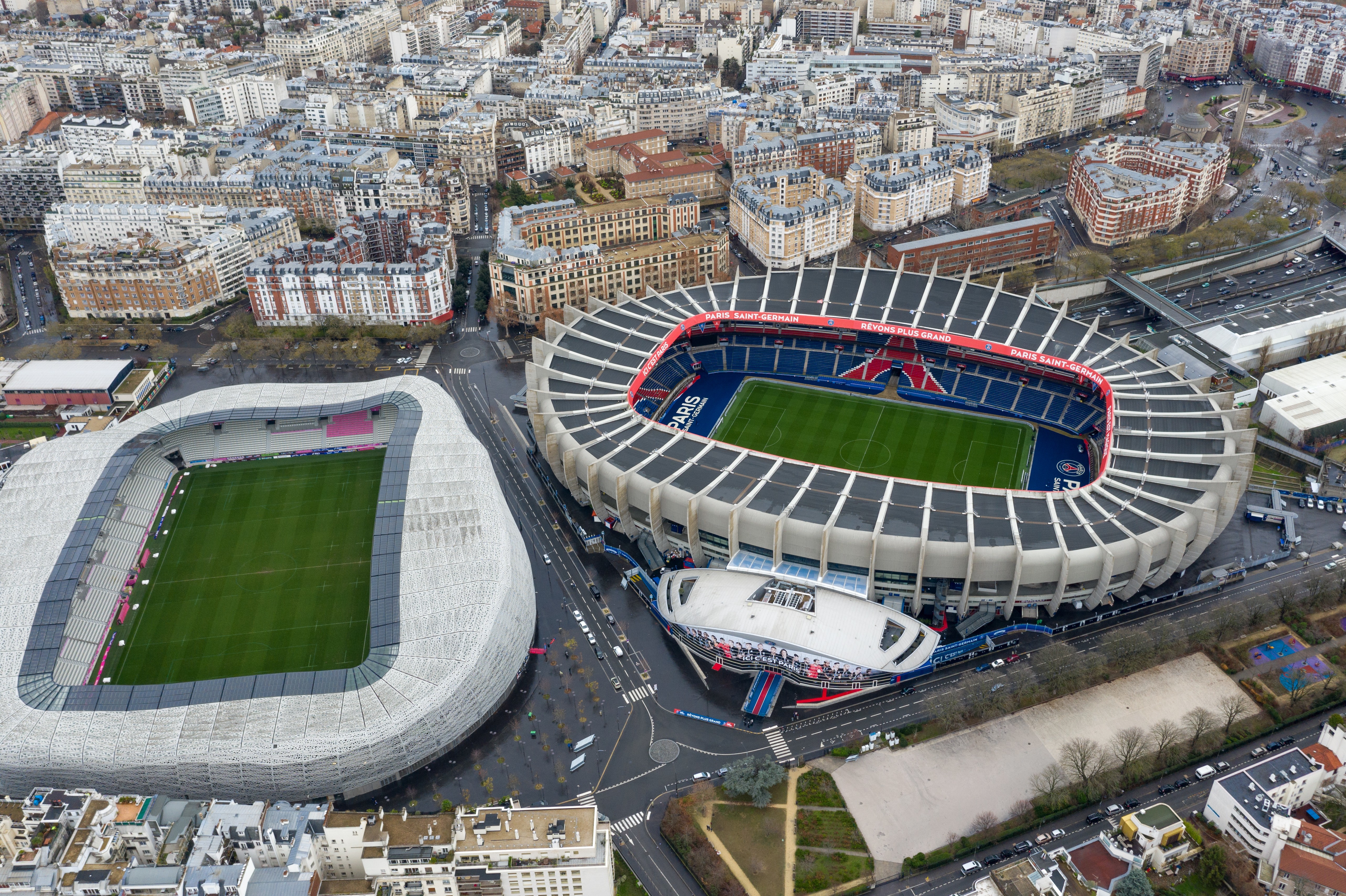 Paris FC secures promotion to Ligue 1 and moves the stadium right next ...