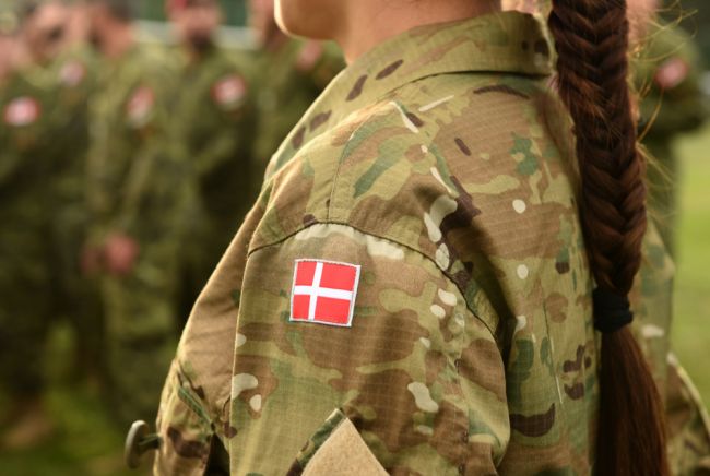 Denmark to introduce mandatory military service for women by 2026 ...