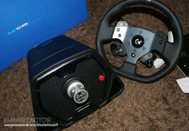 We unpack the brand new Logitech Pro Wheel - - Gamereactor