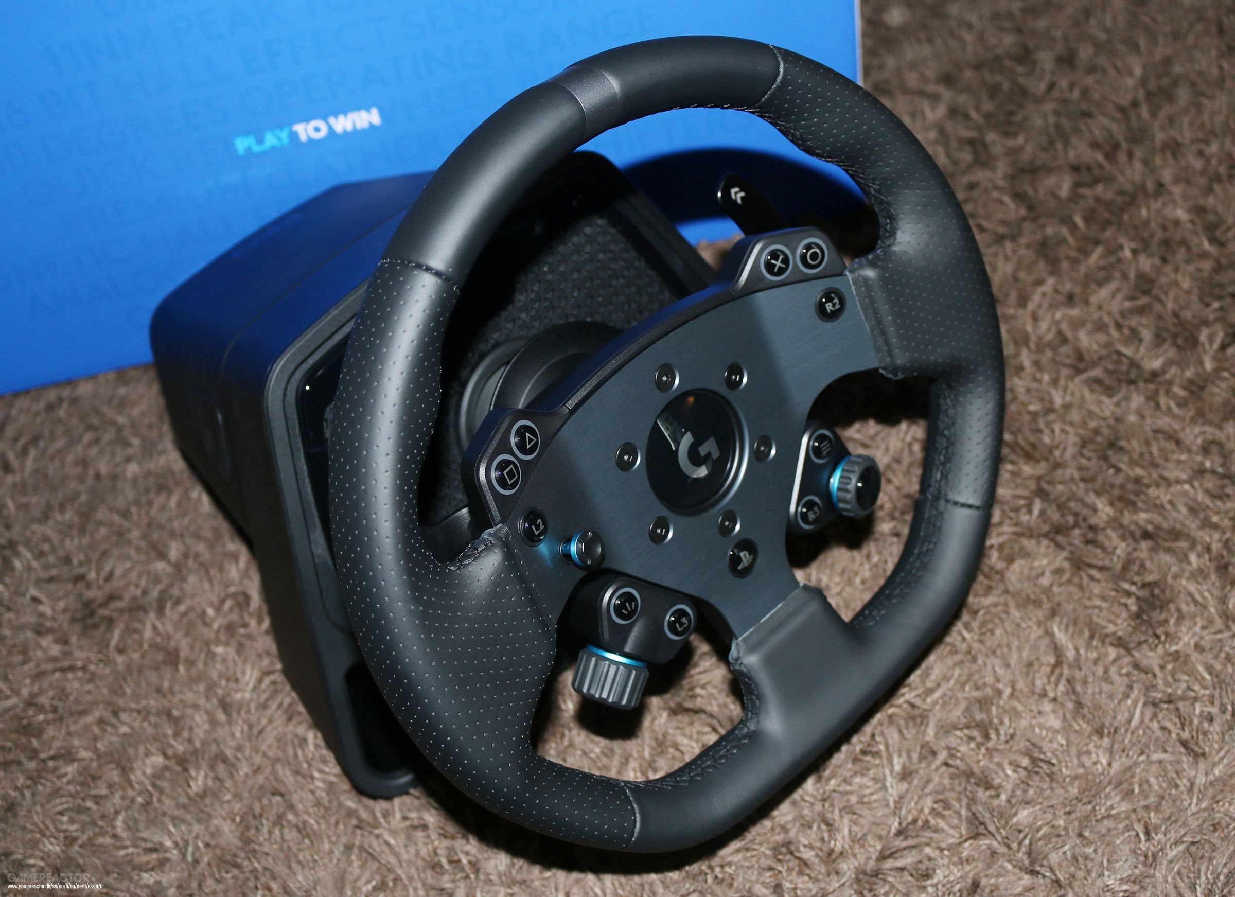 We unpack the brand new Logitech Pro Wheel - - Gamereactor