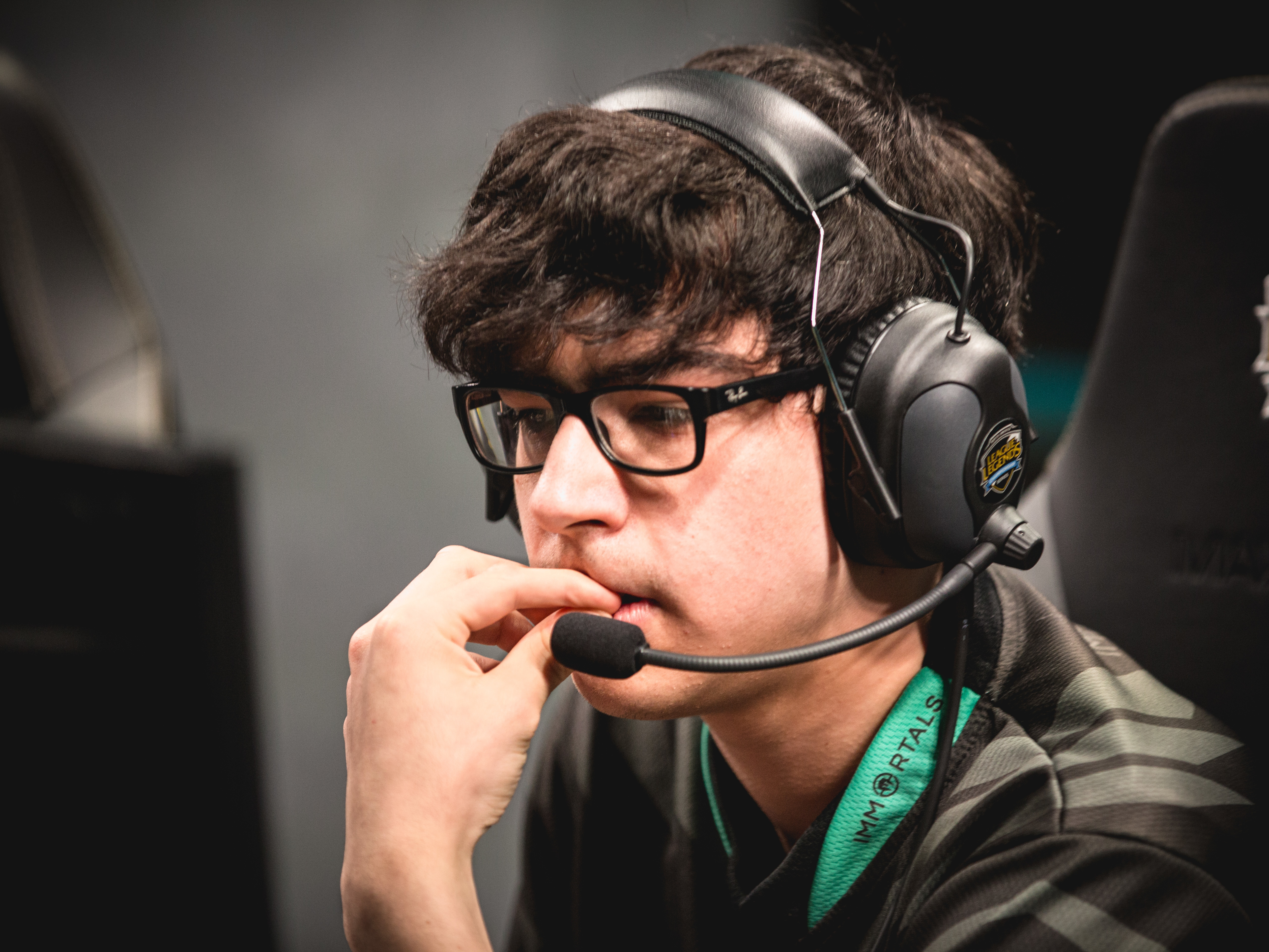 Immortals' Dardoch swaps places with CLG's Xmithie - League of Legends ...