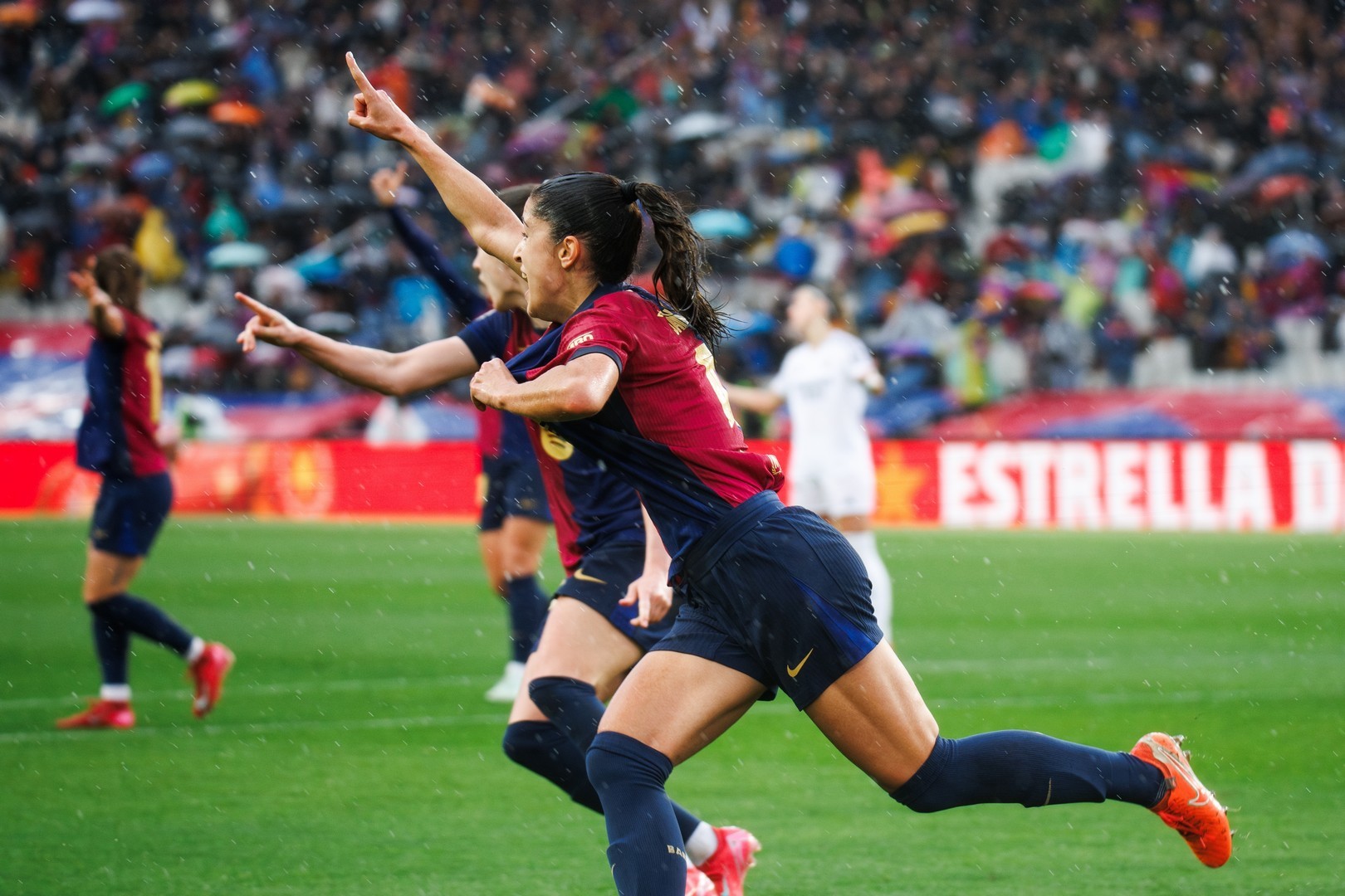 Spanish government includes women's football league in the official ...