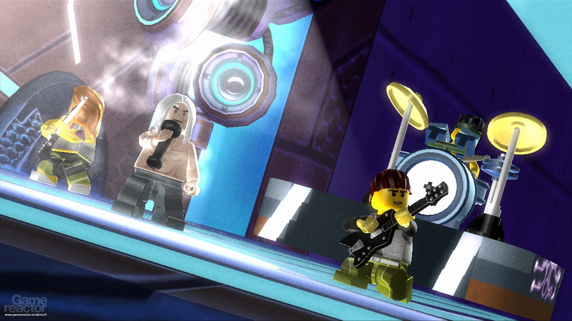 Iggy Pop goes Lego Rock Band