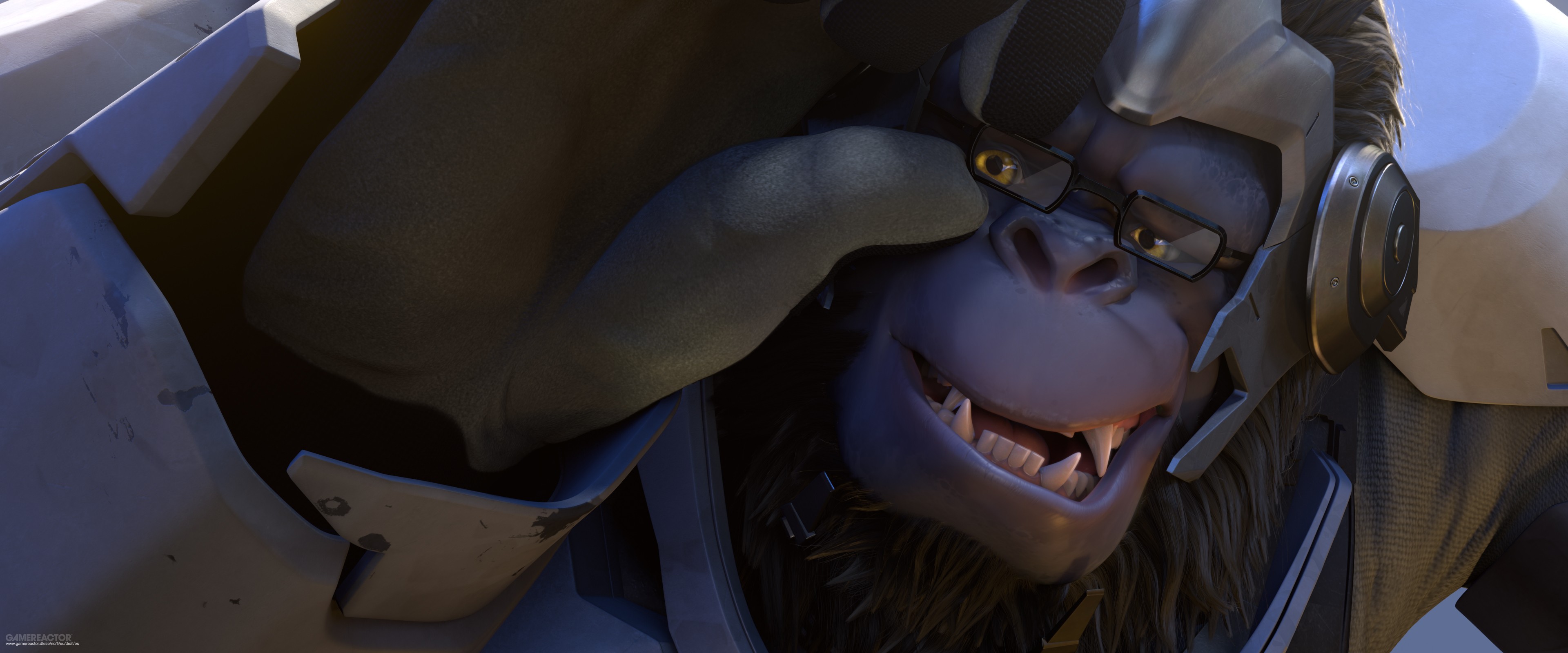 Overwatch player controls Winston using bananas