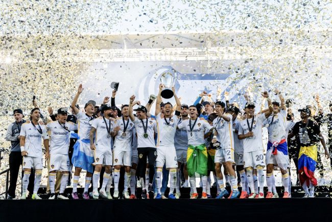 LA Galaxy extends its rule over soccer at the MLS Cup - - Gamereactor