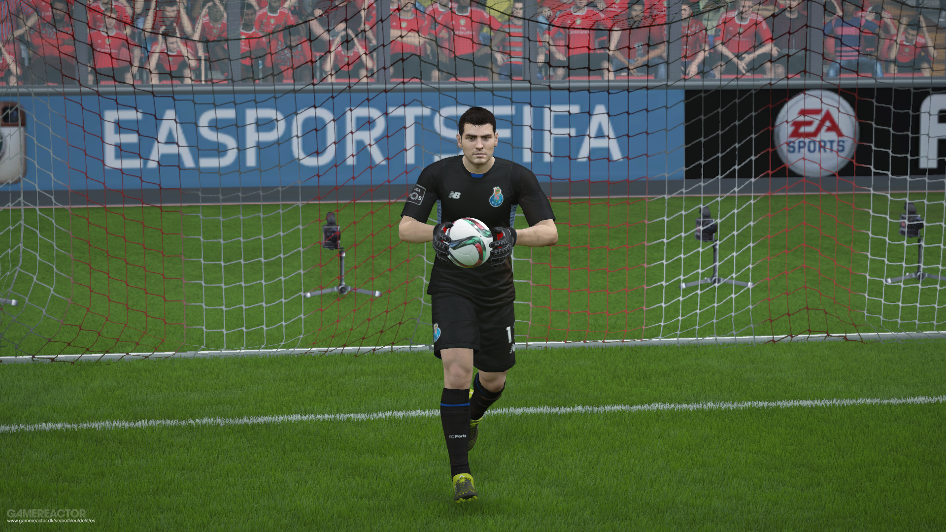FIFA 16 receives its first patch