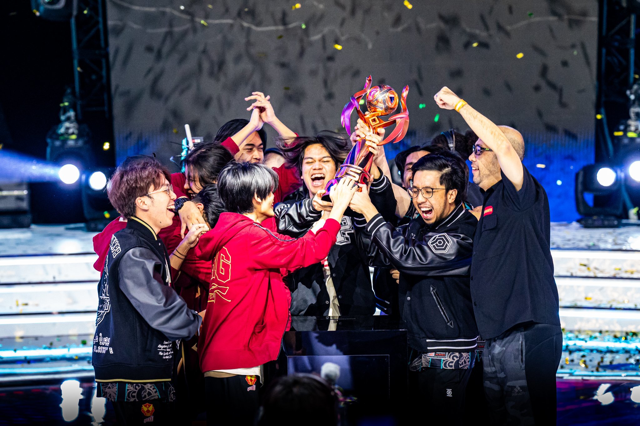 Selangor Red Giants wins the Mobile Legends Bang Bang Midseason Cup