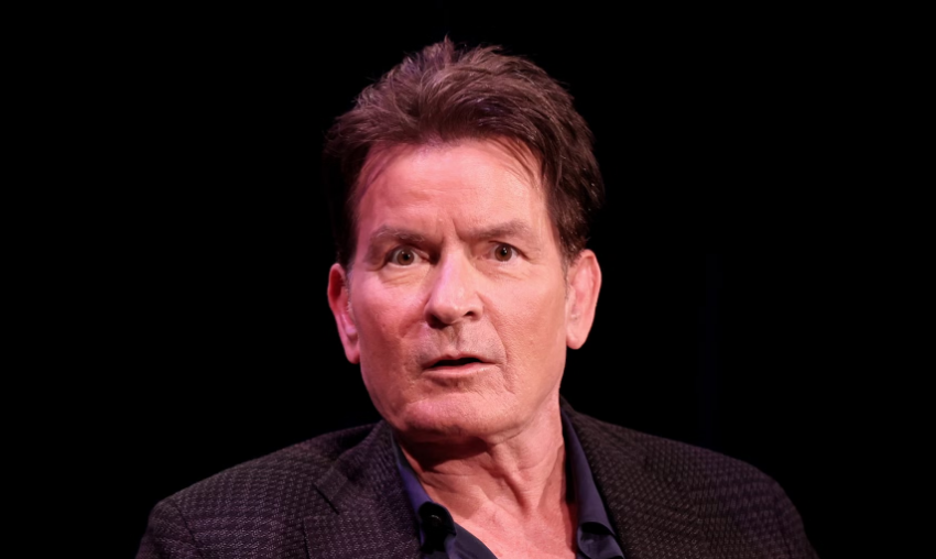 Charlie Sheen reveals he passed on playing Daniel LaRusso - - Gamereactor