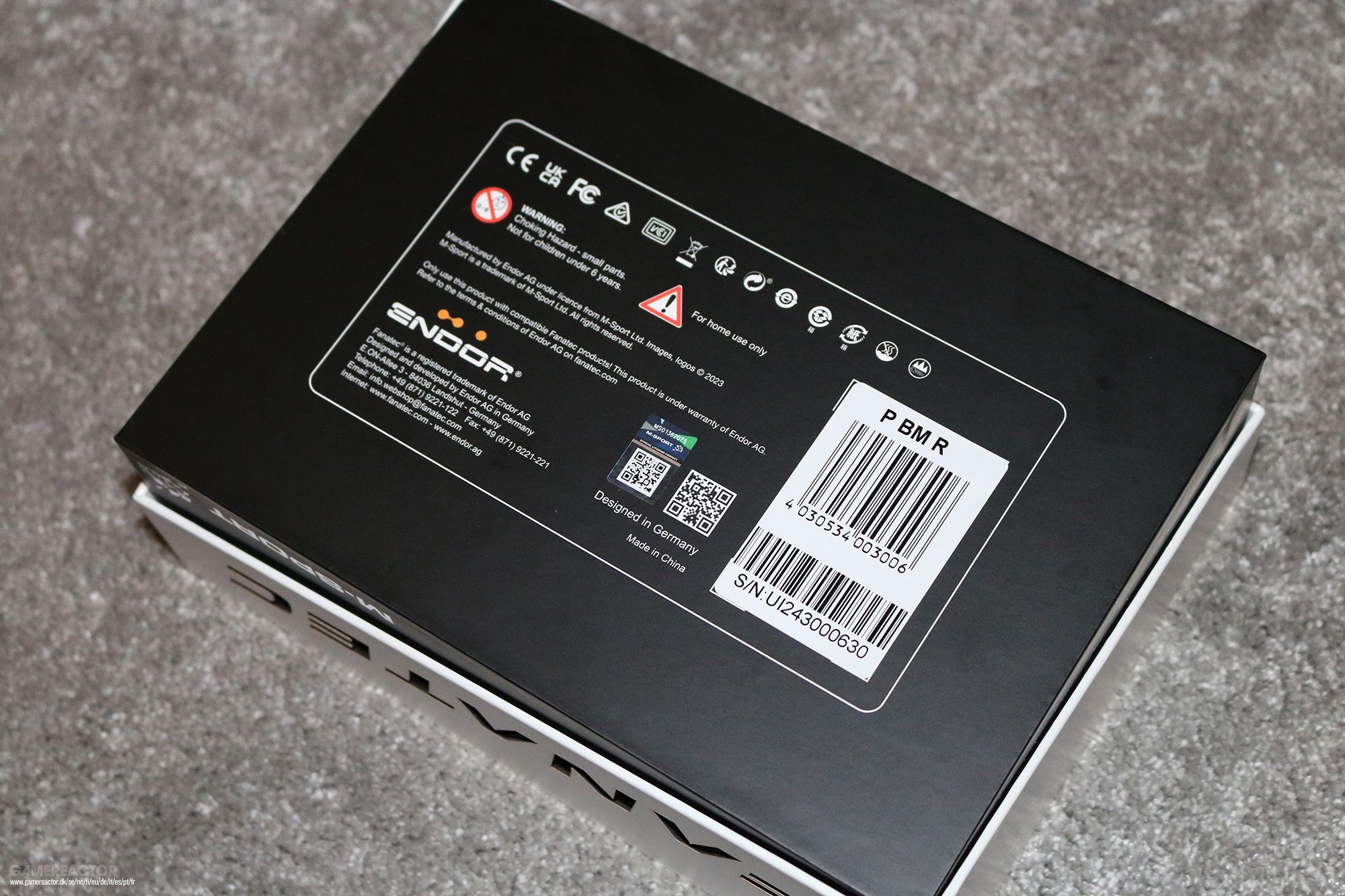 We are unboxing the Fanatec Podium Button Module Rally - - Gamereactor