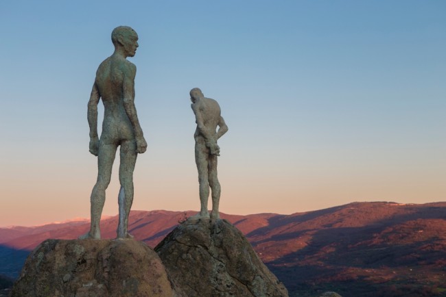 Spain marks 50 years since Franco's death - - Gamereactor