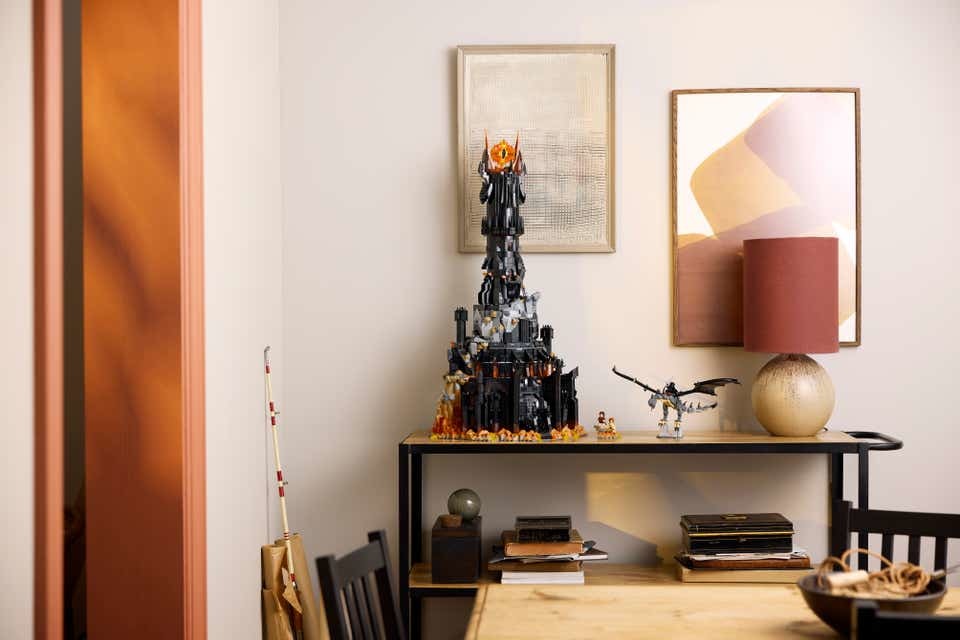 Lego Barad-Dûr officially revealed - - Gamereactor