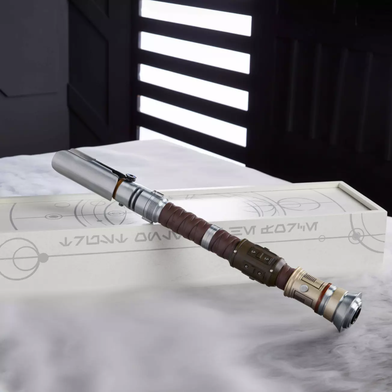 You Can Now Own Cal Kestis Lightsaber Star Wars Jedi Survivor