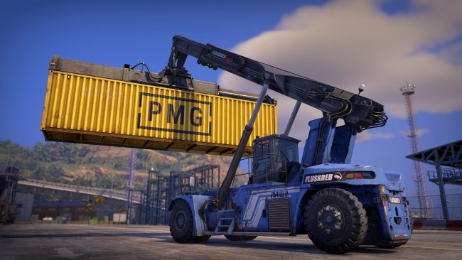 Become a heavy-duty crane operator in Saber Interactive's upcoming Docked