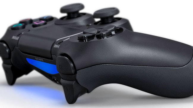 Touching the Future: PS4 Controller Hands-On - - Gamereactor