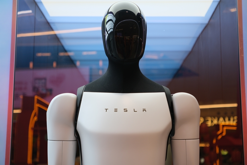 Musk shifts Tesla's future toward humanoid robots - - Gamereactor