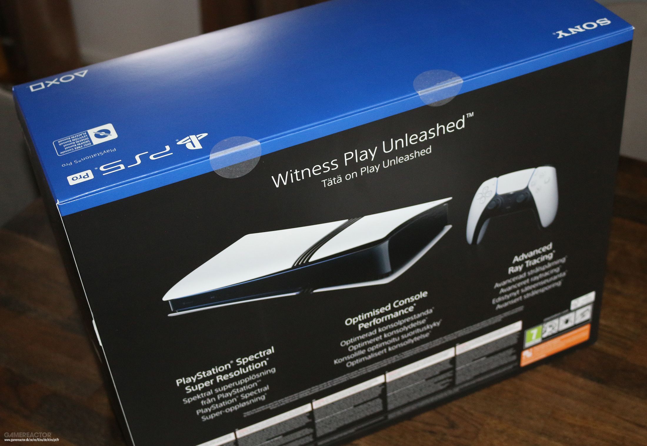 We unbox the PlayStation 5 Pro - - Gamereactor