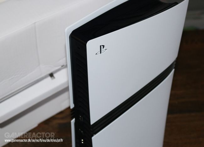 We unbox the PlayStation 5 Pro - - Gamereactor