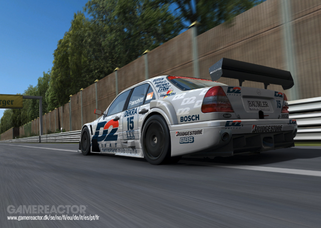 Raceroom's graphics have been updated and DTM cars have been rolled out ...