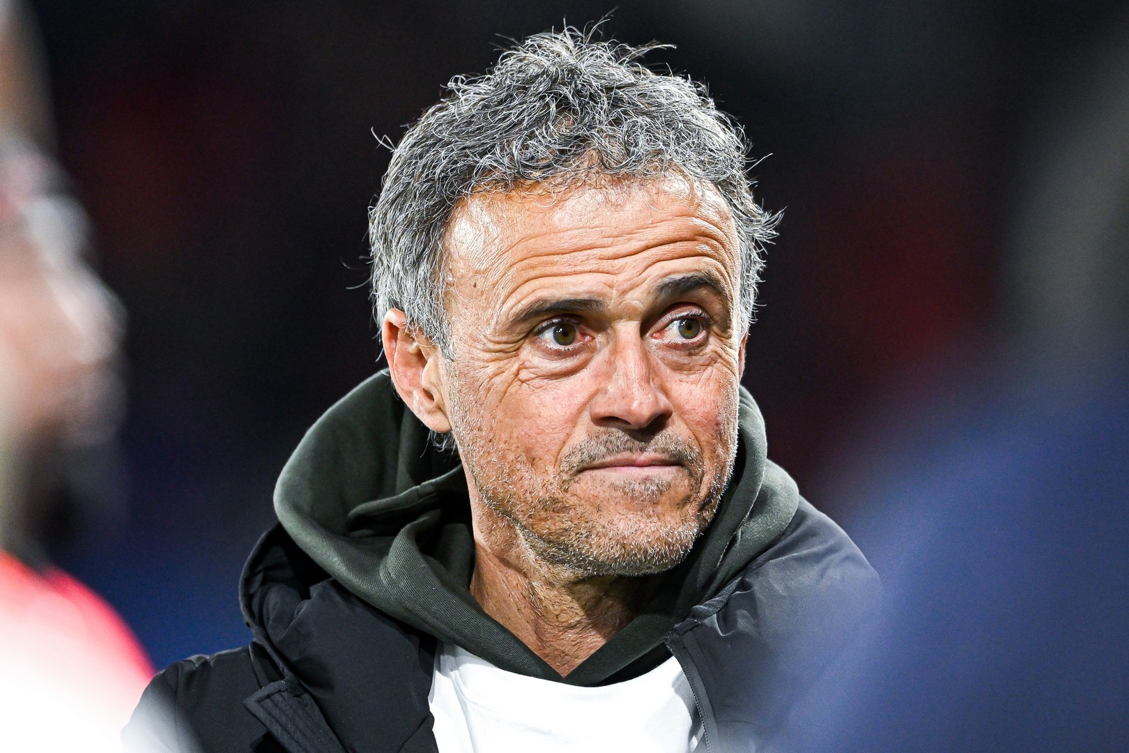 Paris Saint-Germain coach Luis Enrique in hospital after bike accident ...