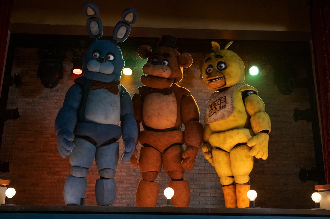 You can apply for a position as night guard at Freddy Fazbear's Pizza ...