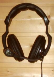 Ultrasone HS-75 - Gamereactor UK