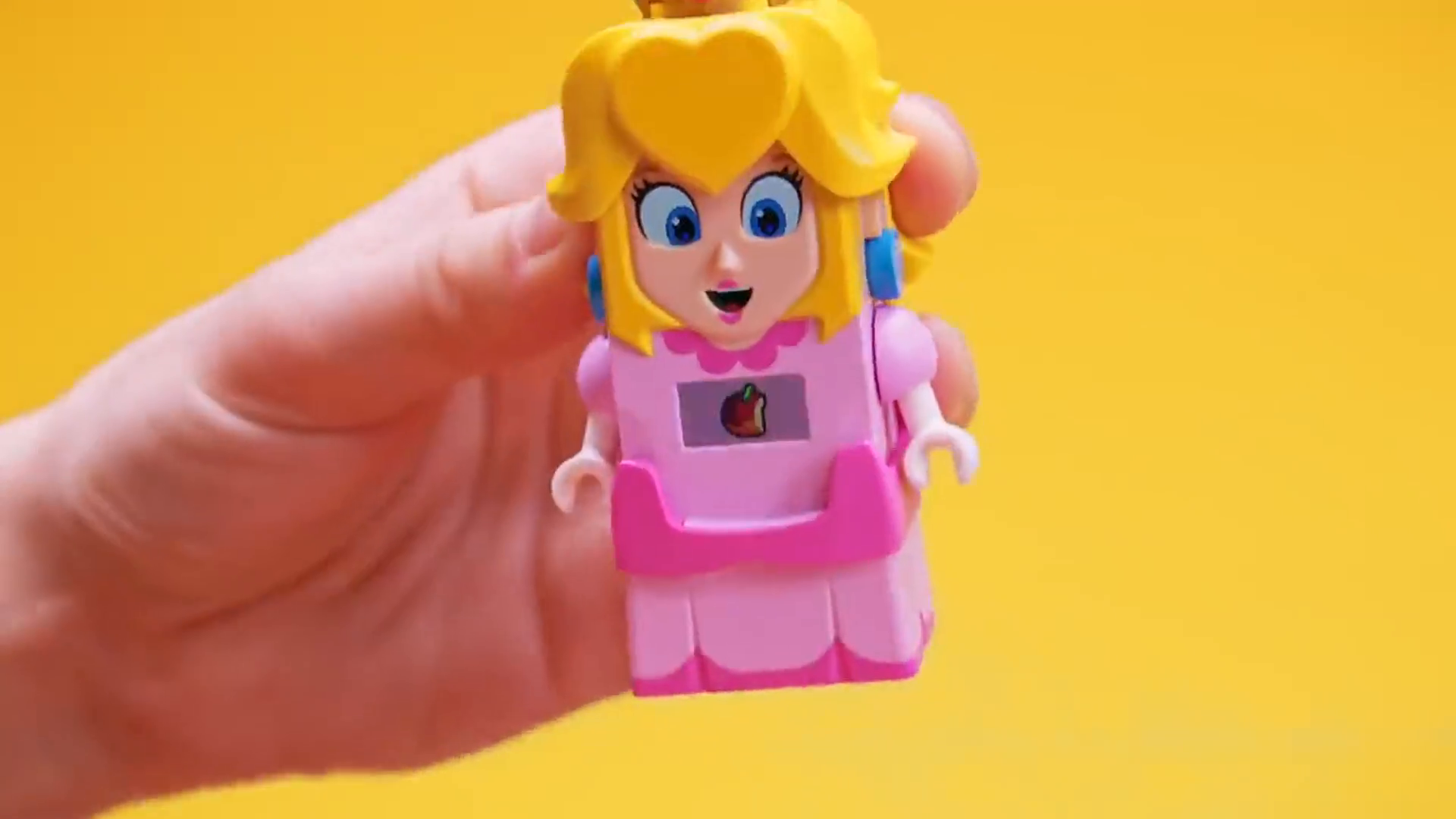 Lego Peach is ready for her own adventure in new video - - Gamereactor