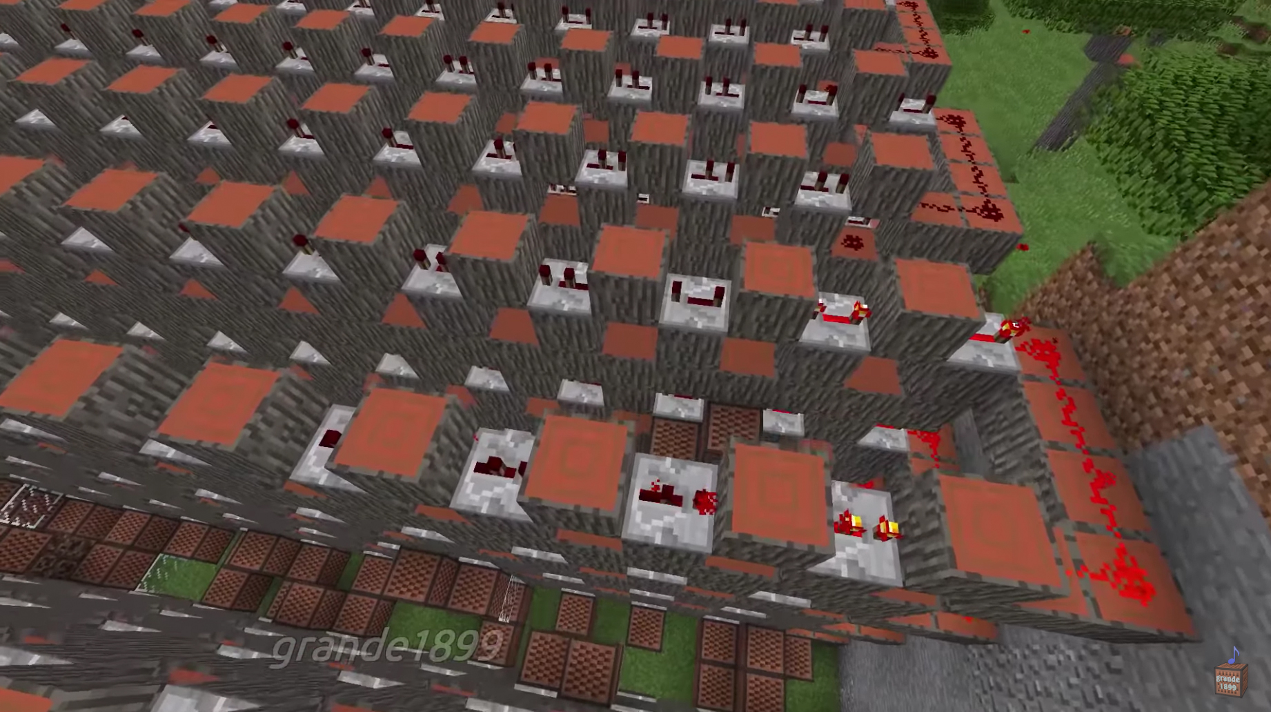 Here's Toto's Africa covered in Minecraft