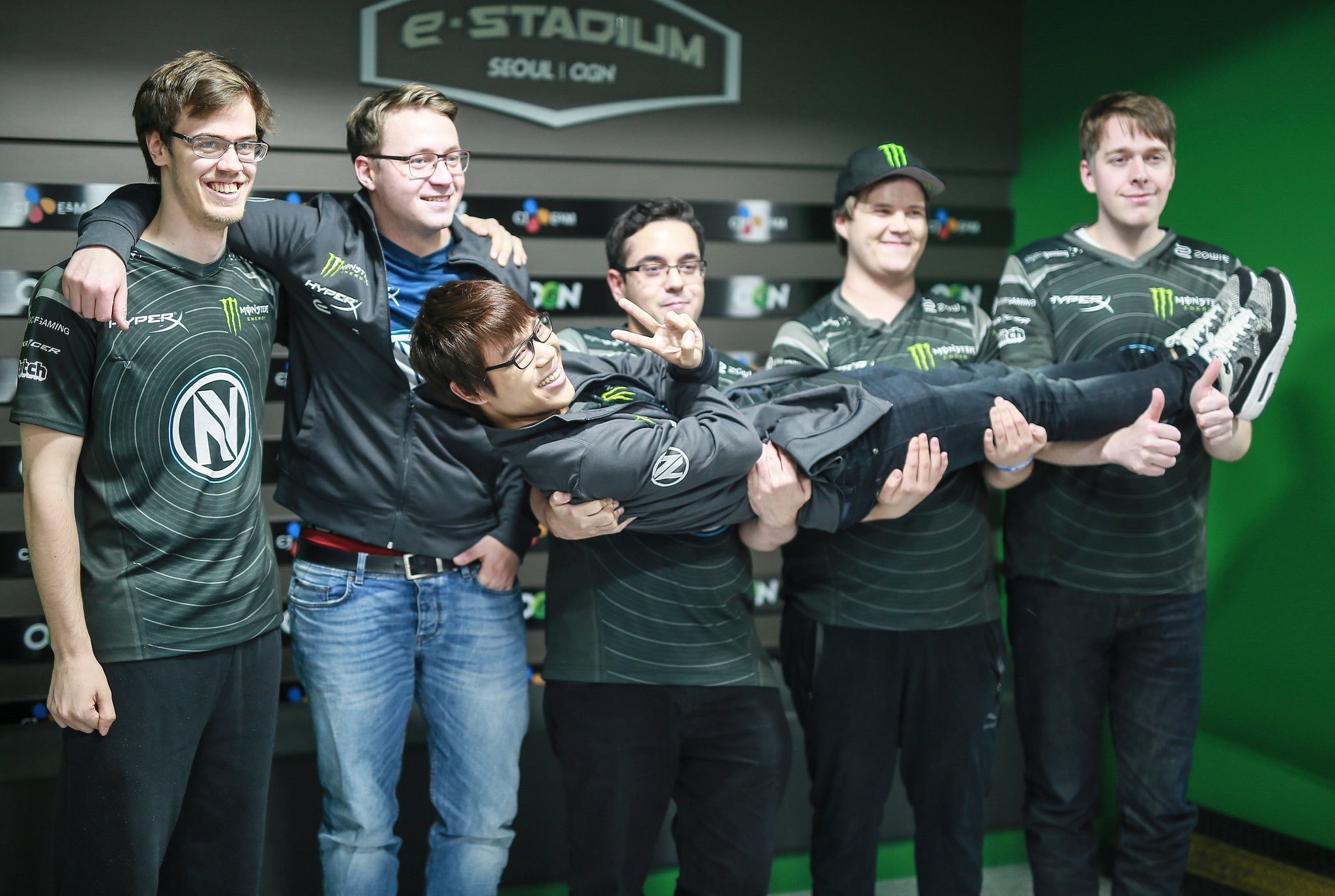 Team Envy and Mickie part ways - - Gamereactor