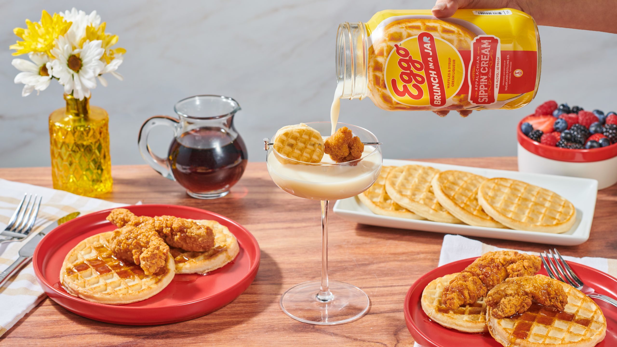 Bring a buzz to your breakfast with the Eggo Brunch in a Jar Sippin ...