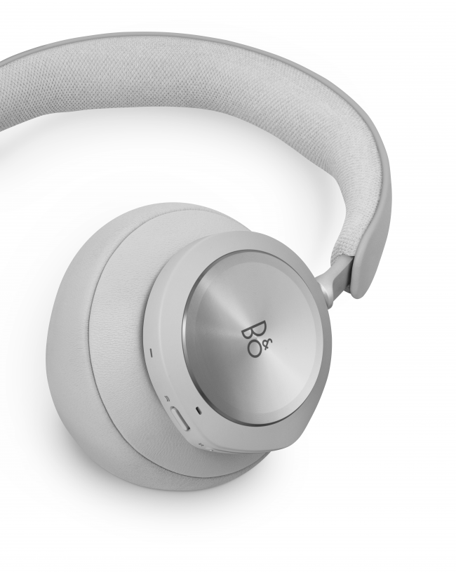 Beoplay Portal Review - - Gamereactor