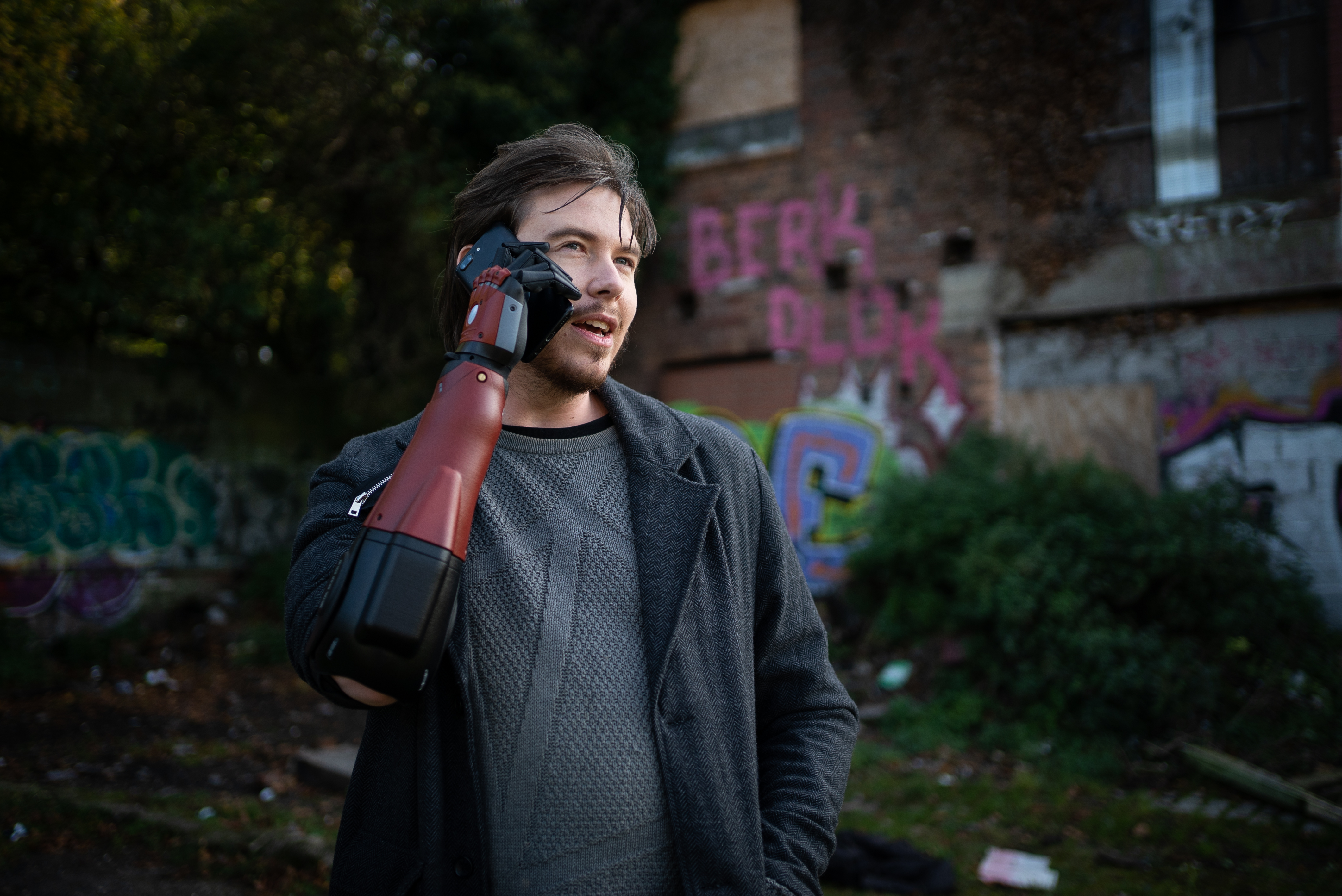 29-year-old British Daniel Melville receives Metal Gear Solid's bionic ...