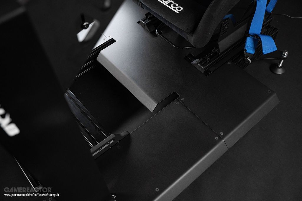 Simlab X1-Pro Sim Racing Cockpit