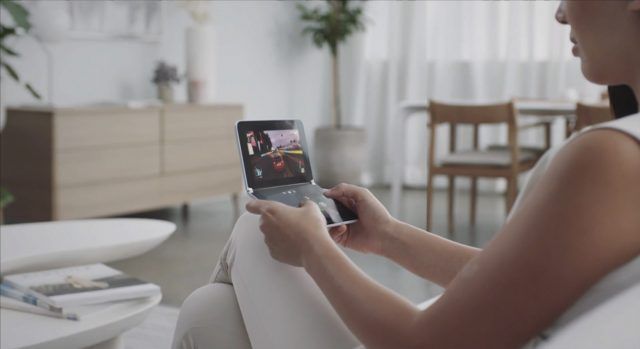 Surface Duo turned into portable Xbox with new update - - Gamereactor