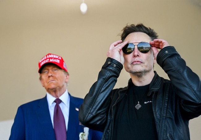 Trump hosts tech giants at White House dinner without Musk - - Gamereactor