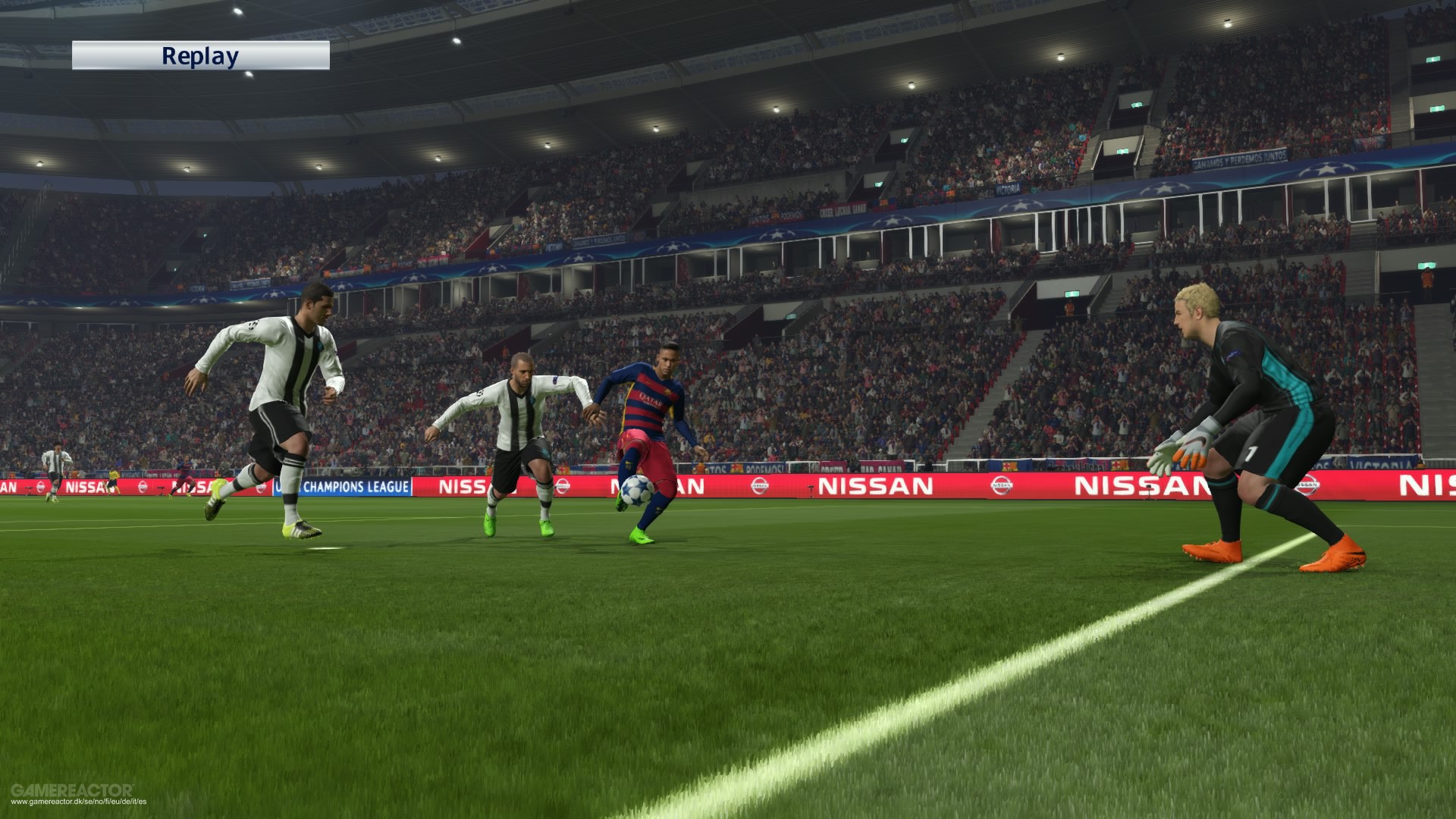 Pro Evolution Soccer 2016 Review - Gamereactor