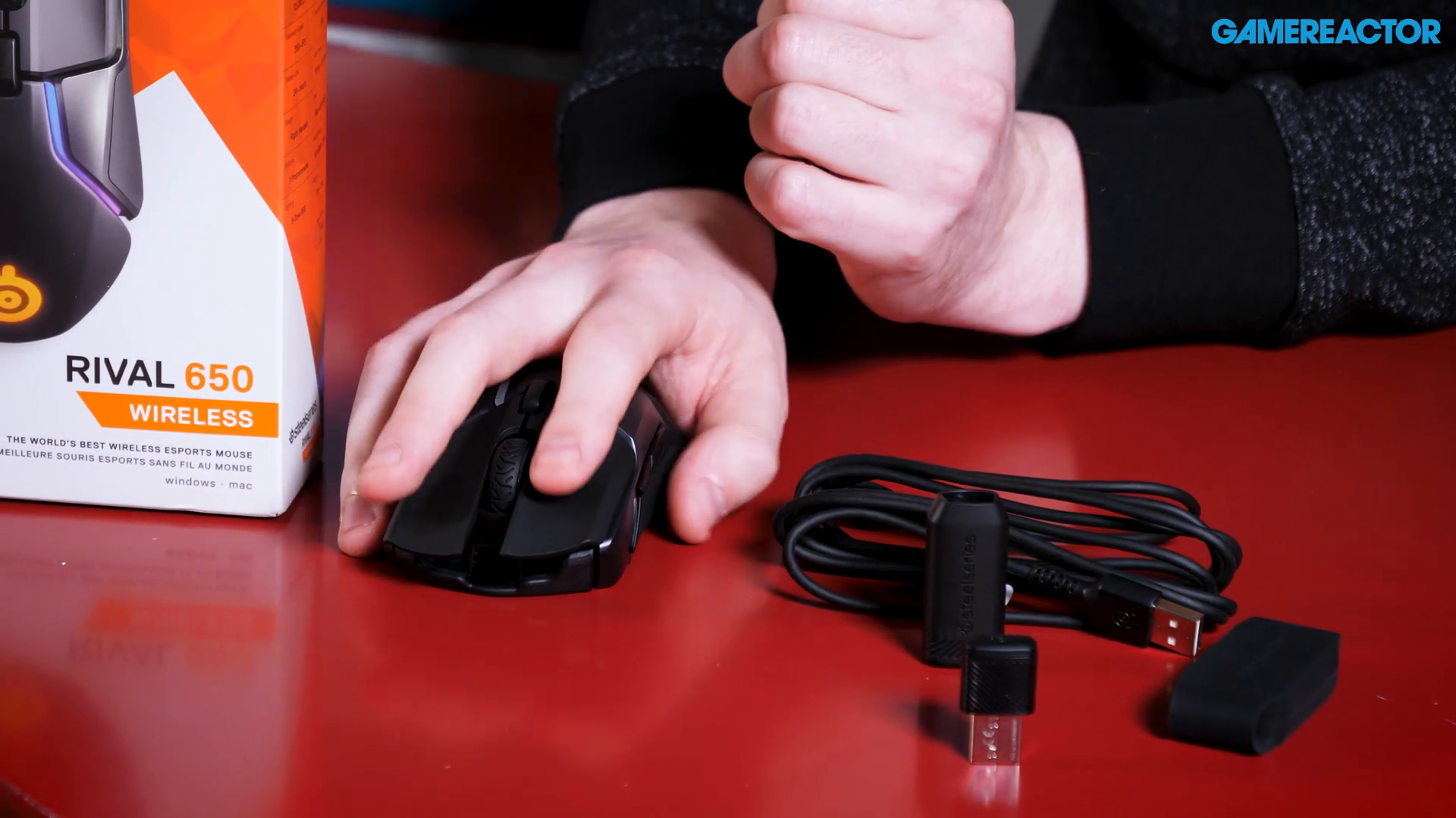 We take a Quick Look at the SteelSeries Rival 650 and 710 - - Gamereactor